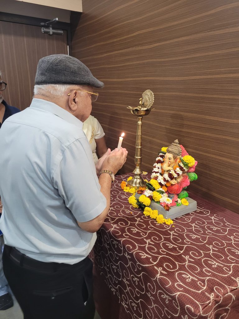 Alumni – Vivekanand Education Society