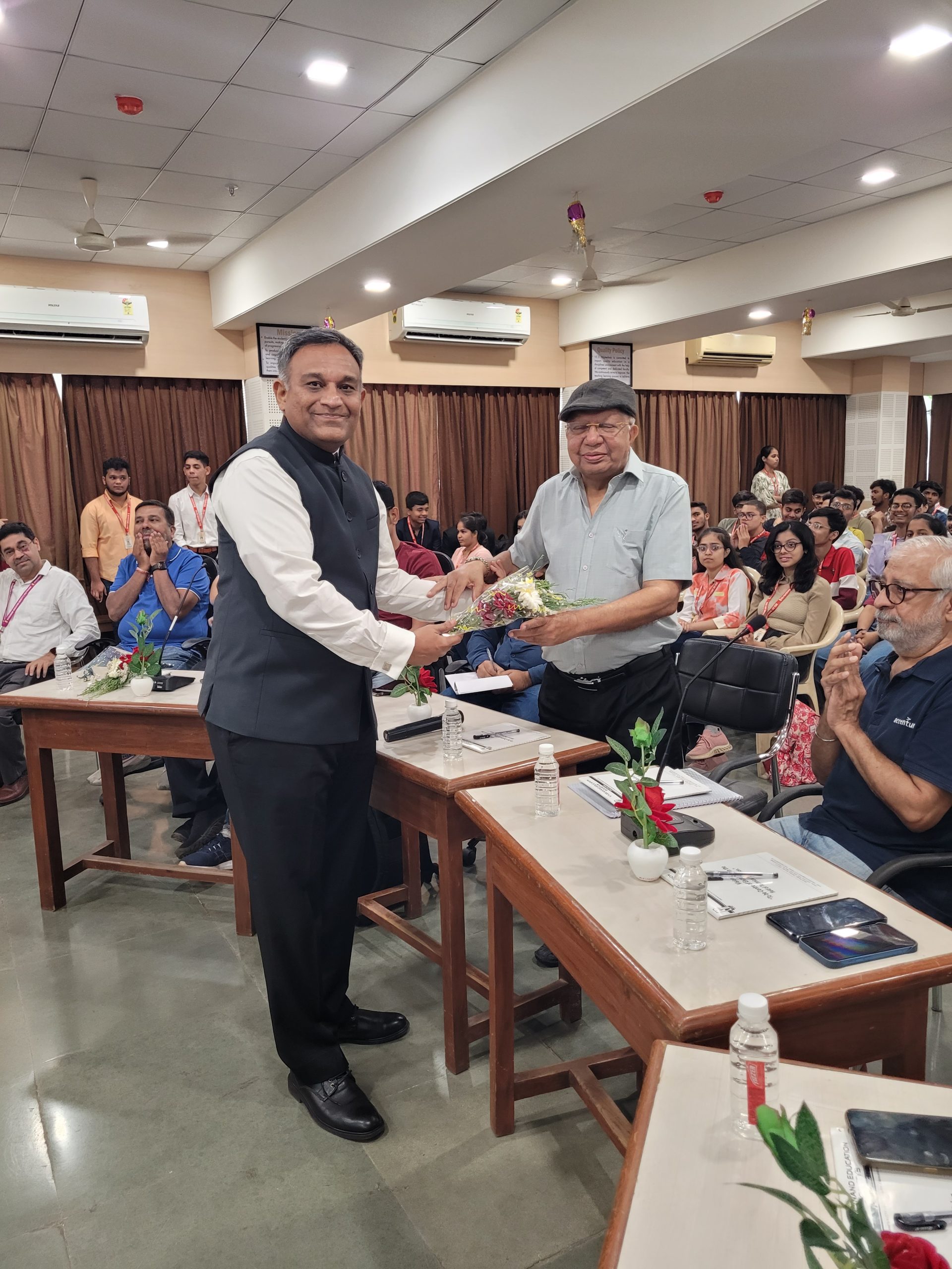 Alumni - Vivekanand Education Society