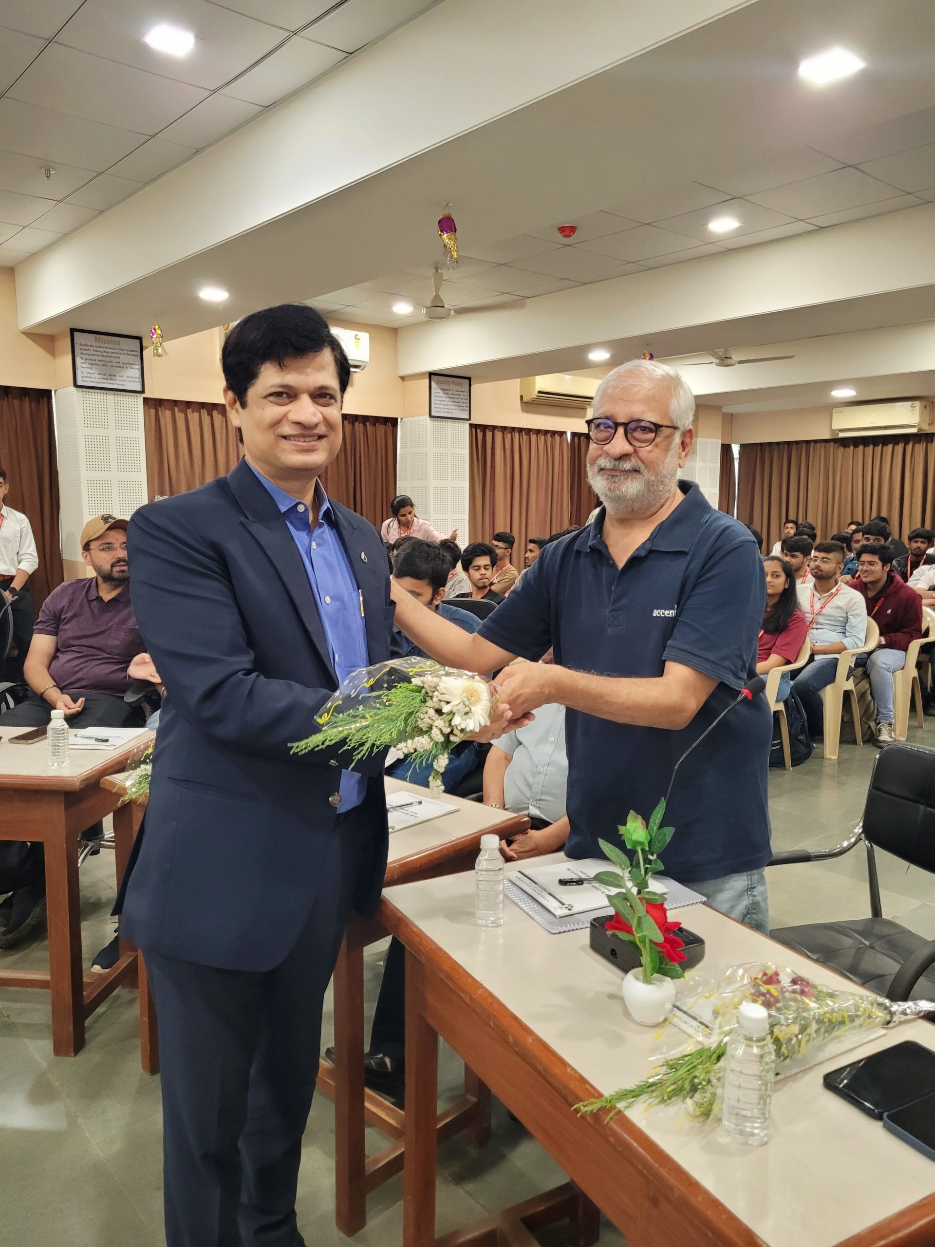 Alumni - Vivekanand Education Society