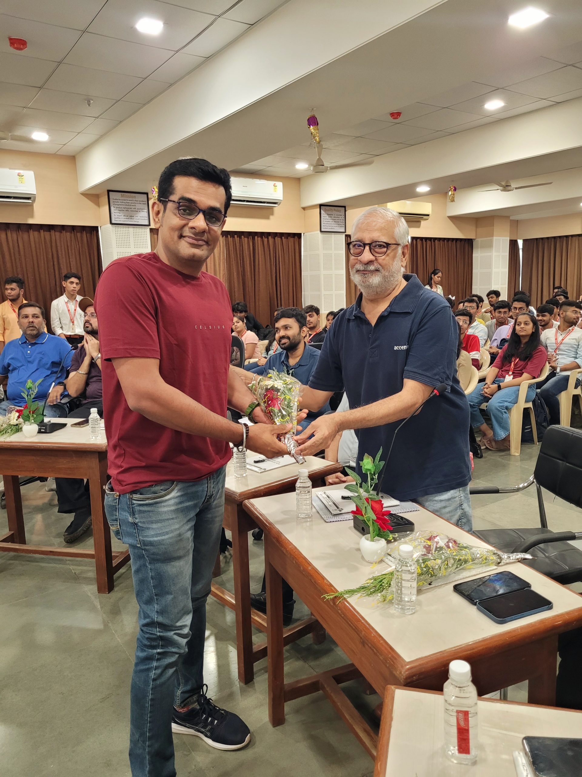 Alumni - Vivekanand Education Society