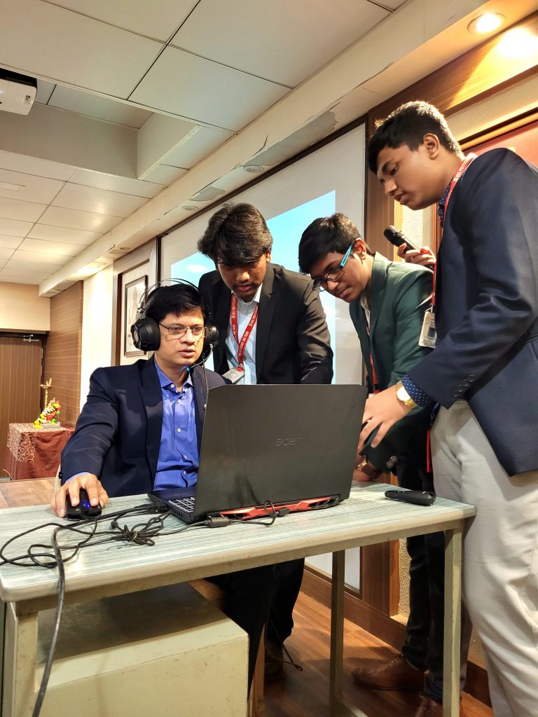 Alumni - Vivekanand Education Society