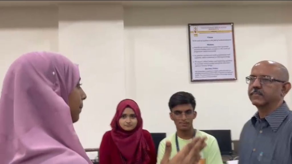 Alumni - Vivekanand Education Society