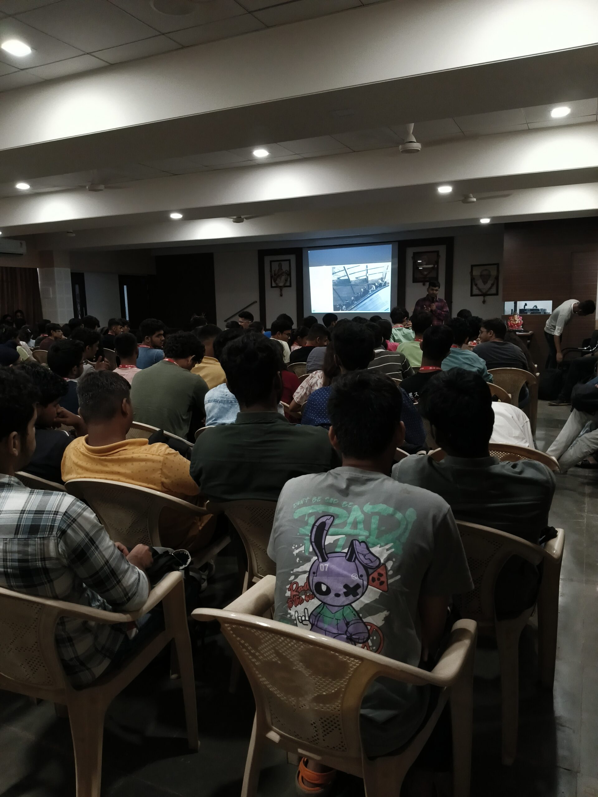 Alumni - Vivekanand Education Society